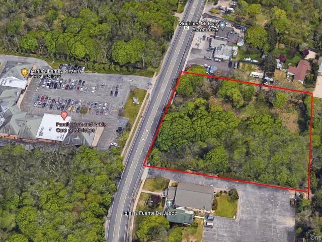 210 230 Montauk Highway