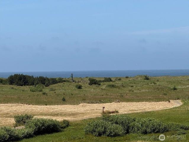 210 26th St NW Unit 301A B, Long Beach, WA 98631