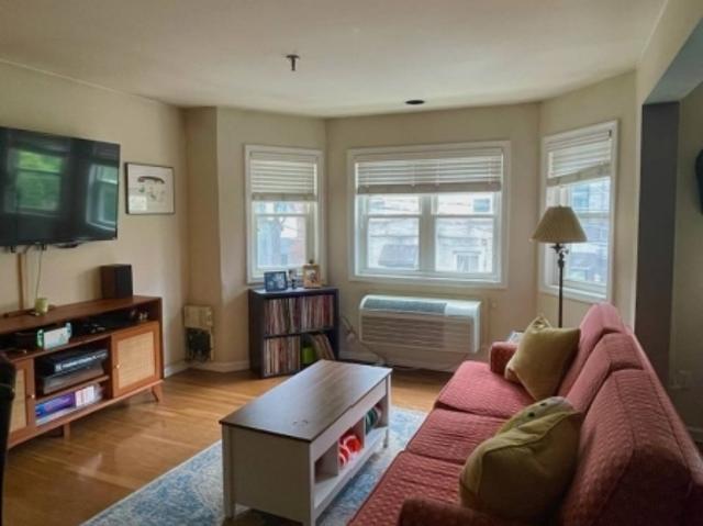 210 2Nd St # 2