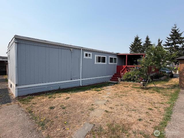 210 37th Street SE # 105