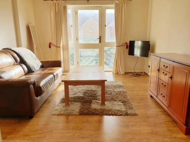 210 Catrin House