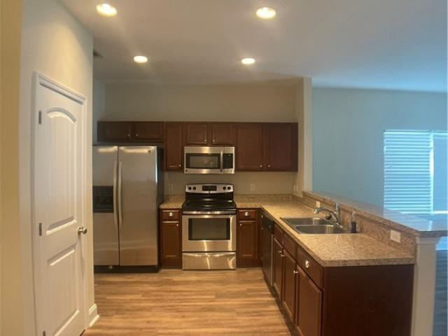 210 Canyon Oak Loop