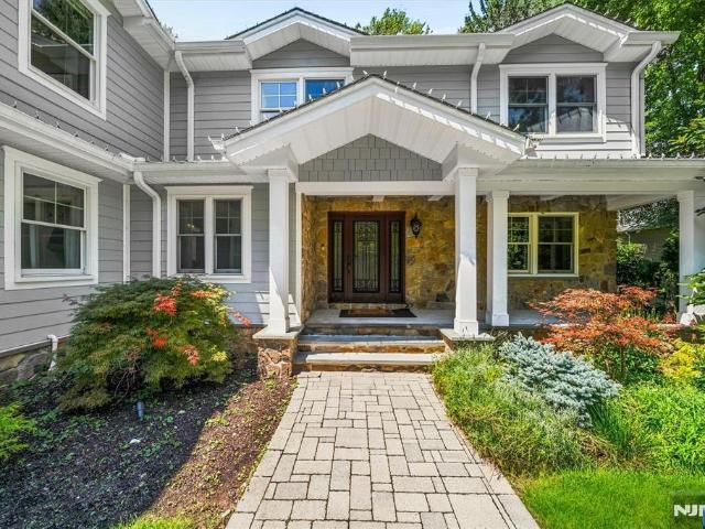 210 Carmal Court