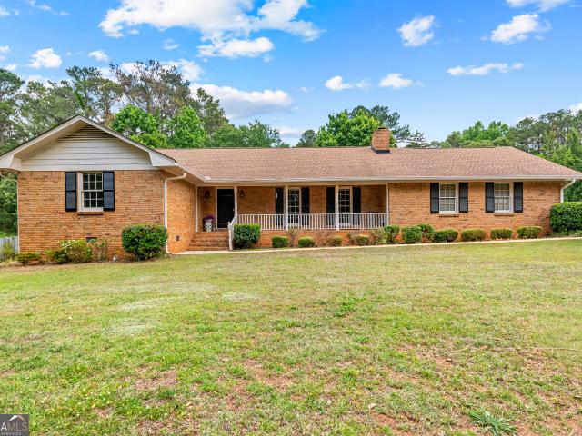 210 Cedar Trail