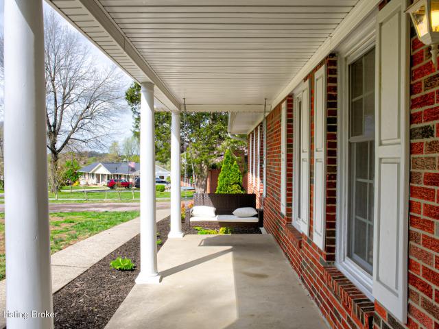 210 Alexander Dr