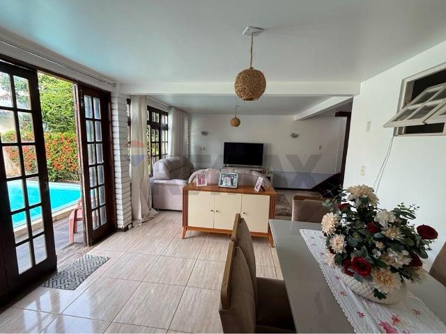 210 Área Útil Casa de Condomínio Alugar, 3 Dormitórios localizado em Jardim do Jockey, Lauro de Freitas, Bahia, 42700680 | Brasil
