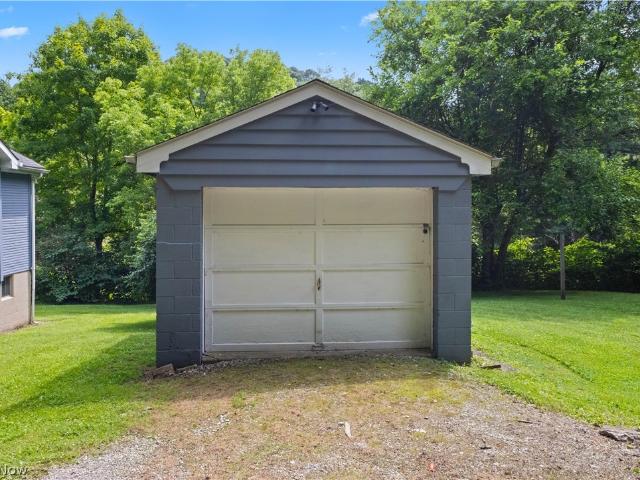 210 Arnell Lane