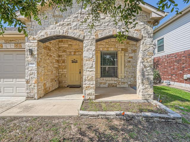 210 Arrowhead Trl