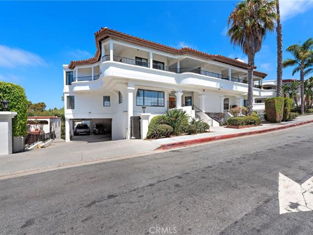 210 Avenida Montalvo