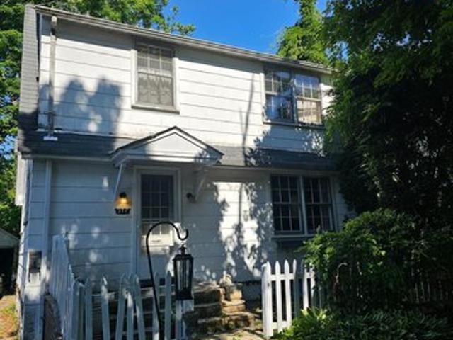 210 Bosley Ave, Baltimore, MD 21204