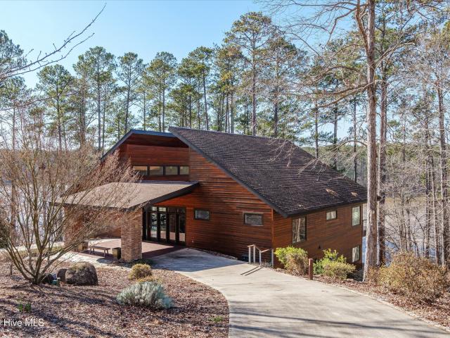 210 Bellefaye Lane