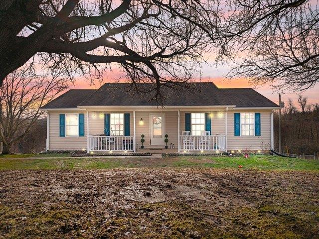 210 Big Hill Mountain Rd, McKee, KY 40447