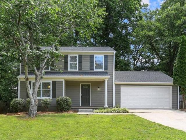 210 Birch Rill Dr, Alpharetta, GA 30022