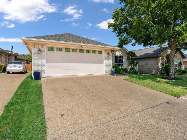 210 Bluebonnet Lane
