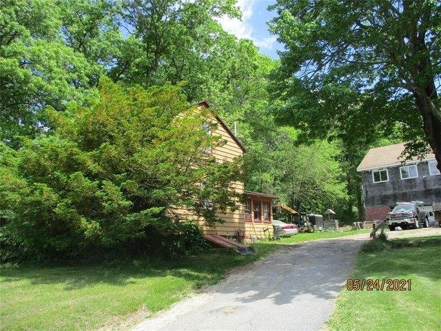210 Black Plain Rd, North Smithfield, RI 02896