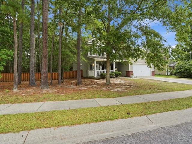 210 Breckingridge Dr, Ladson, SC 29456