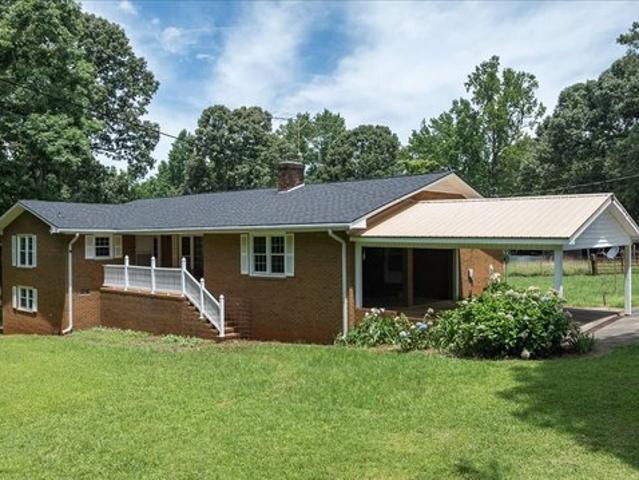 210 Bunch Rd, Tignall, GA 30668