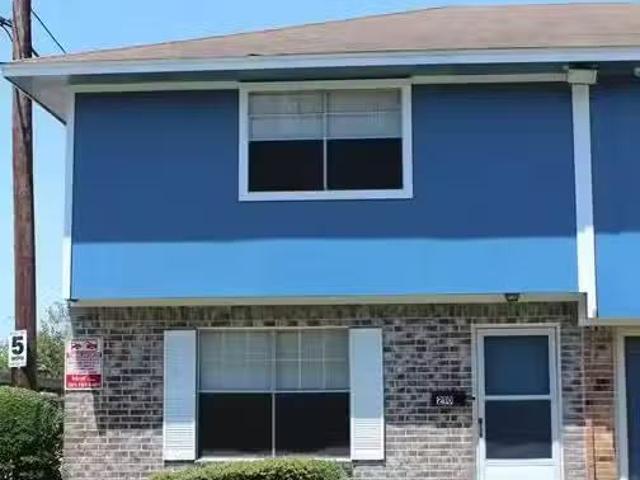210 G Street W, La Porte, TX 77571 MLS 13849622