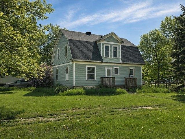 210 Glasgow Ave, Donnelly, MN 56235
