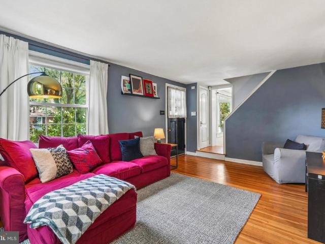 210 Glendalough Road