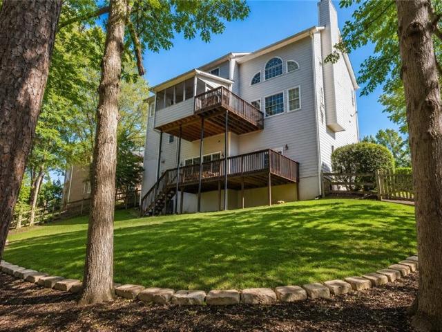 210 Glenhaven Way