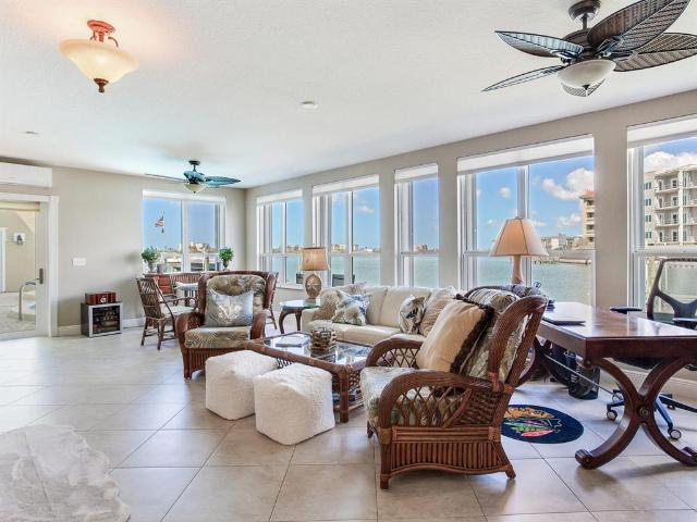 210 Dolphin Point, Unit B, Clearwater Beach, FL 33767 | MLS #TB8482