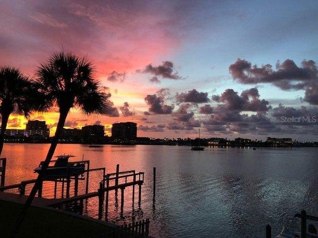 210 Dolphin Pt Apt C, Clearwater Beach, FL 33767