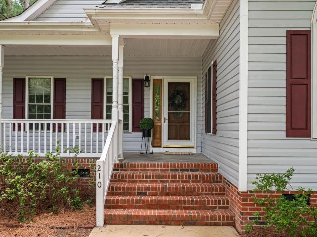210 Donnibrook Run
