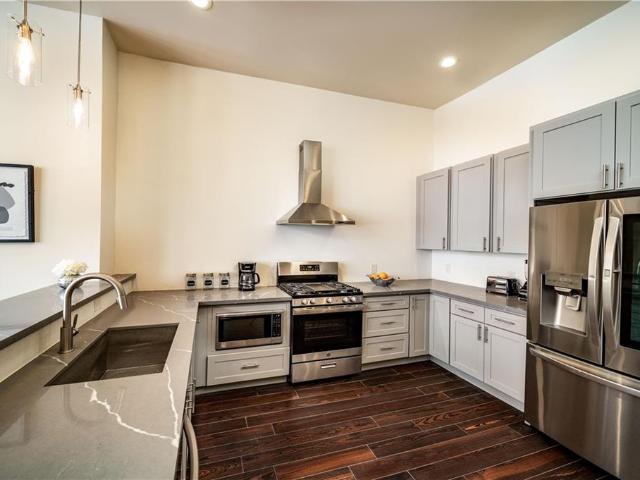 210 Decatur Street # 202