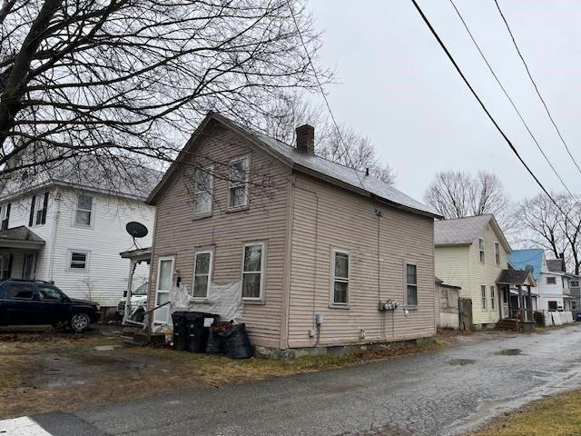 210 Division St, Bennington, VT 05201