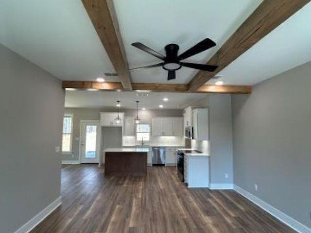 210 Diamondhead Drive