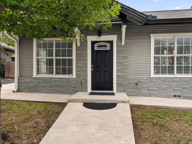 210 Dumoulin Ave, San Antonio, TX 78210