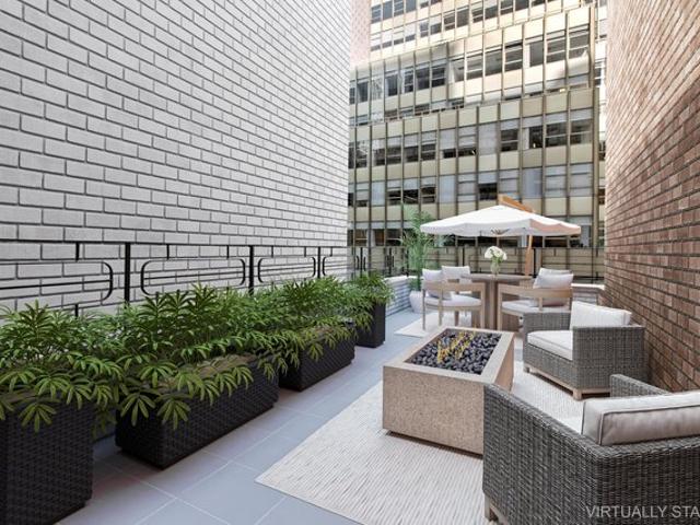 210 E 47th St Apt 11C, New York, NY 10017