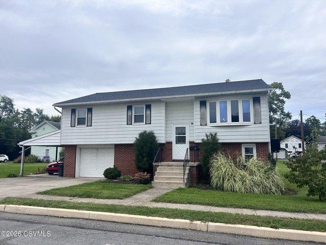 210 E Walnut St, Selinsgrove, PA 17870