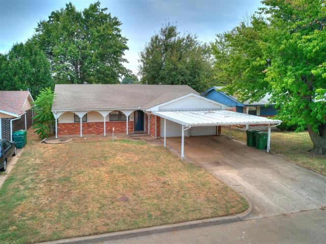 210 E Cherry Avenue