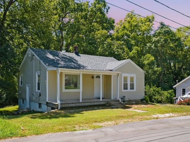 210 E Georgia St, Ozark, MO 65721