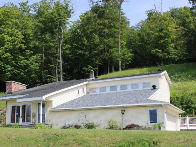 210 E Lake Road