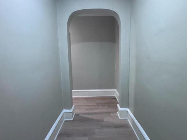 210 E Maple Avenue #B4