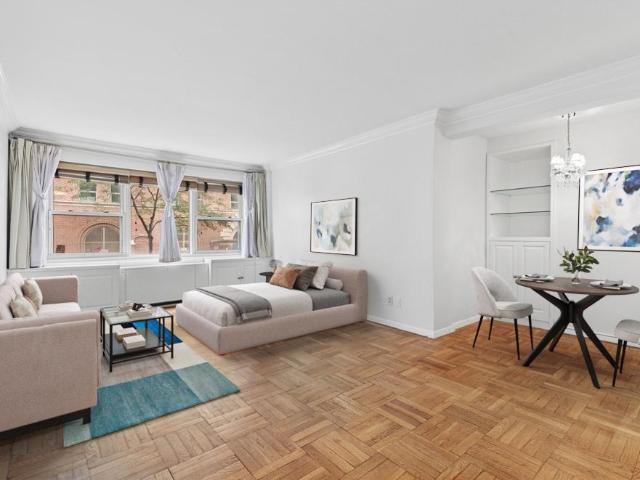 210 East 63rd Street, New York, NY