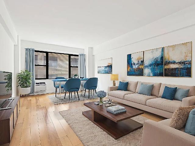 210 East 36th Street, New York, NY