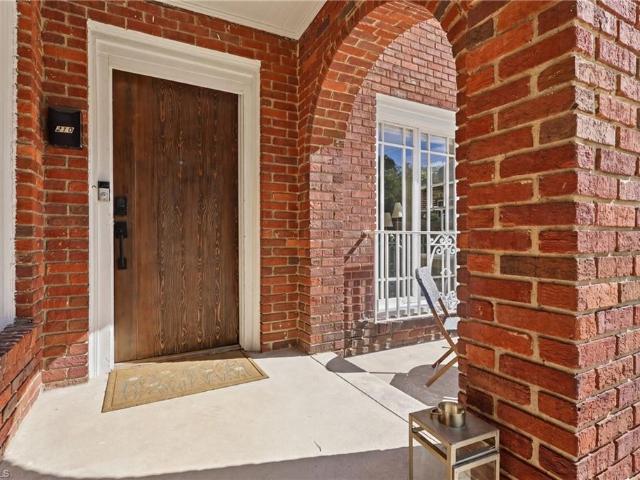 210 Edgedale Drive