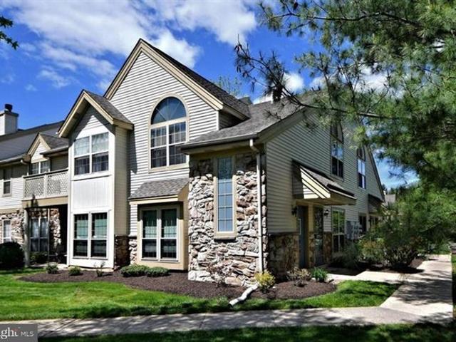 210 Foxmeadow Dr Unit CONDO210, Royersford, PA 19468