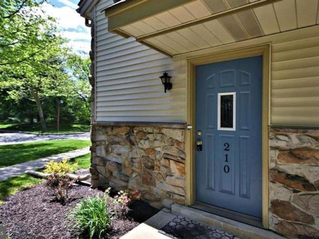 210 Foxmeadow Drive # CONDO 210