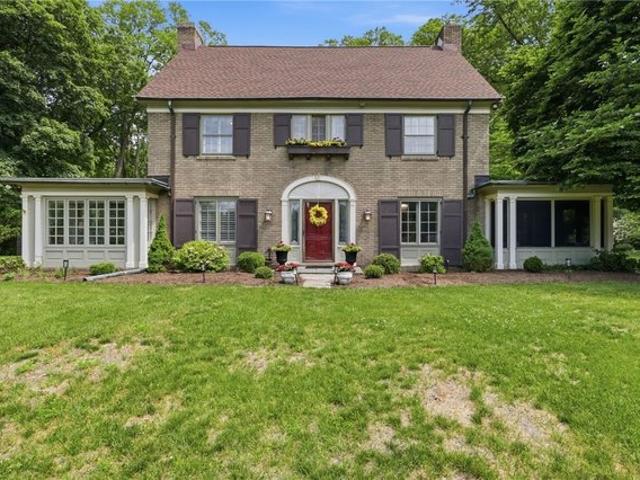 210 Fairport Rd, East Rochester, NY 14445