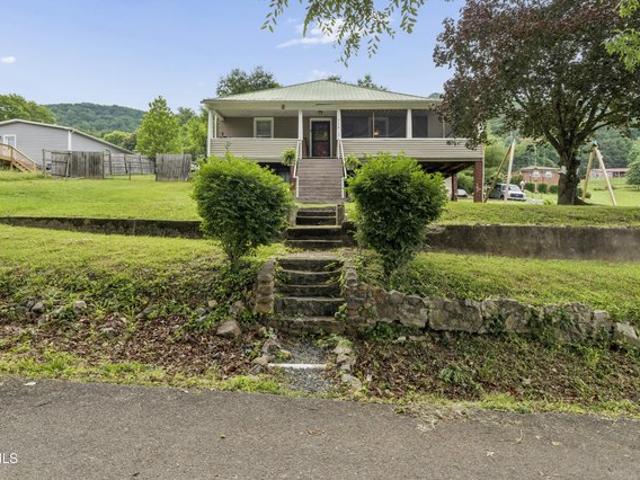 210 Florida Ave, Erwin, TN 37650