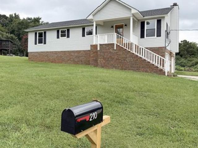 210 Frances Ln, Hayden, AL 35079