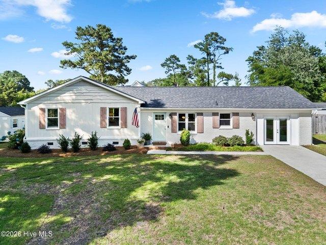 210 Friday Dr, Wilmington, NC 28411