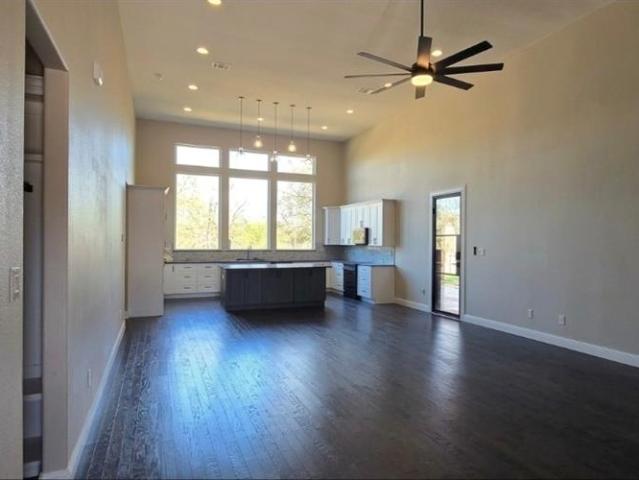 210 Knob Hill Drive