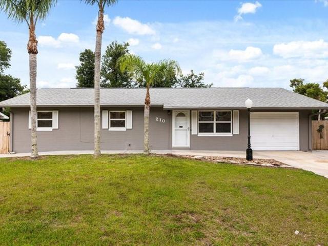 210 Kensington Ave, Deland, FL 32724