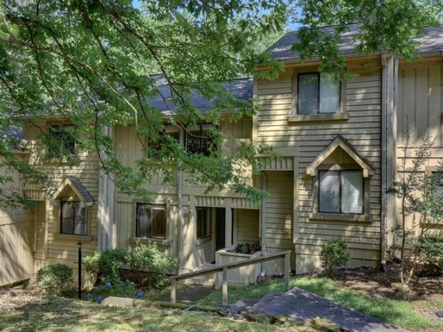 210 Harbor Cove Dr, Salem, SC 29676